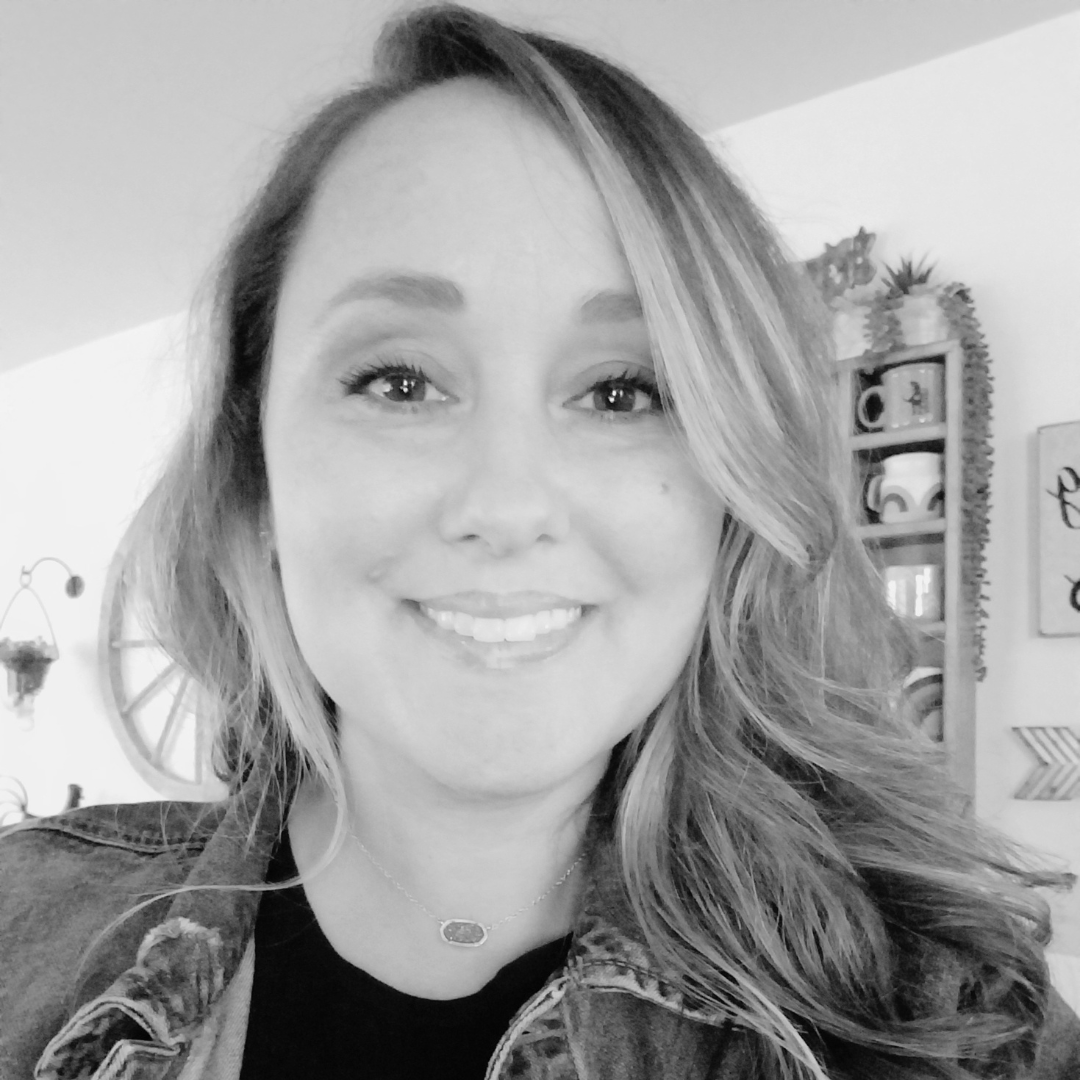 Merry & Bright Art Show | MACU