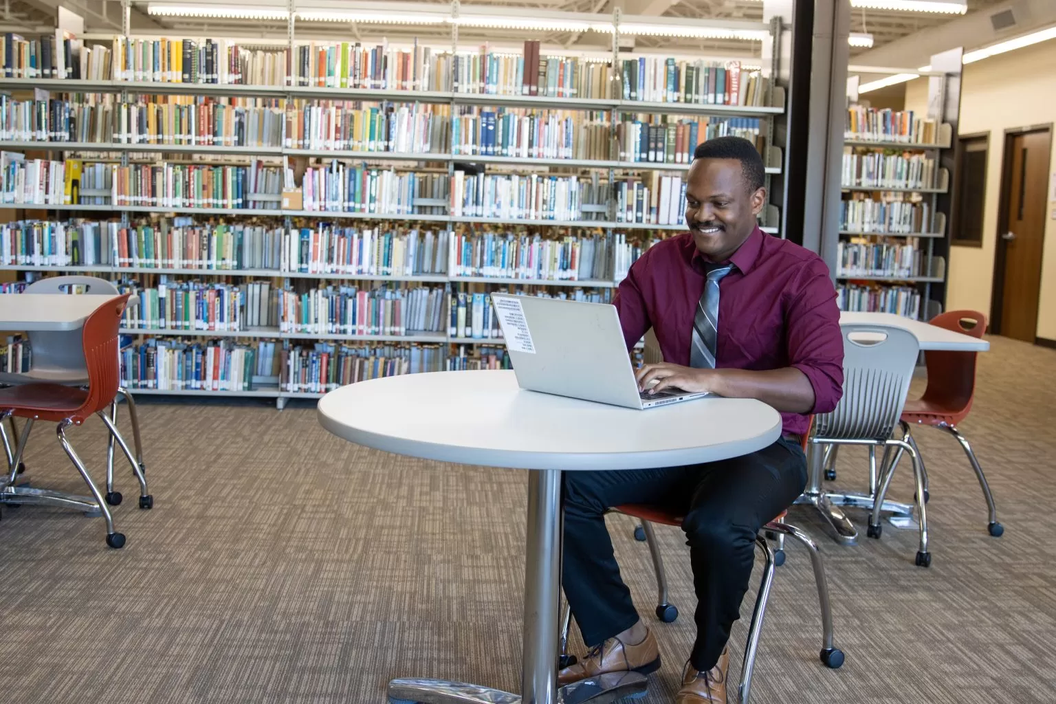Evening & Online Accelerated Adult Classes | MACU